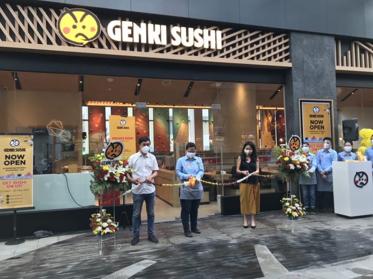 Genki Sushi Hadir di Batam, Sajian Kuliner Jepang dengan Shinkansen