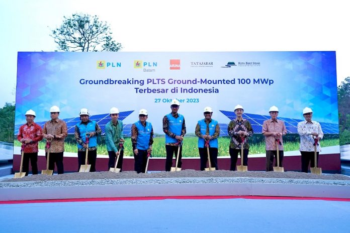 PLTS Ground-Mounted Terbesar Dibangun di Purwakarta